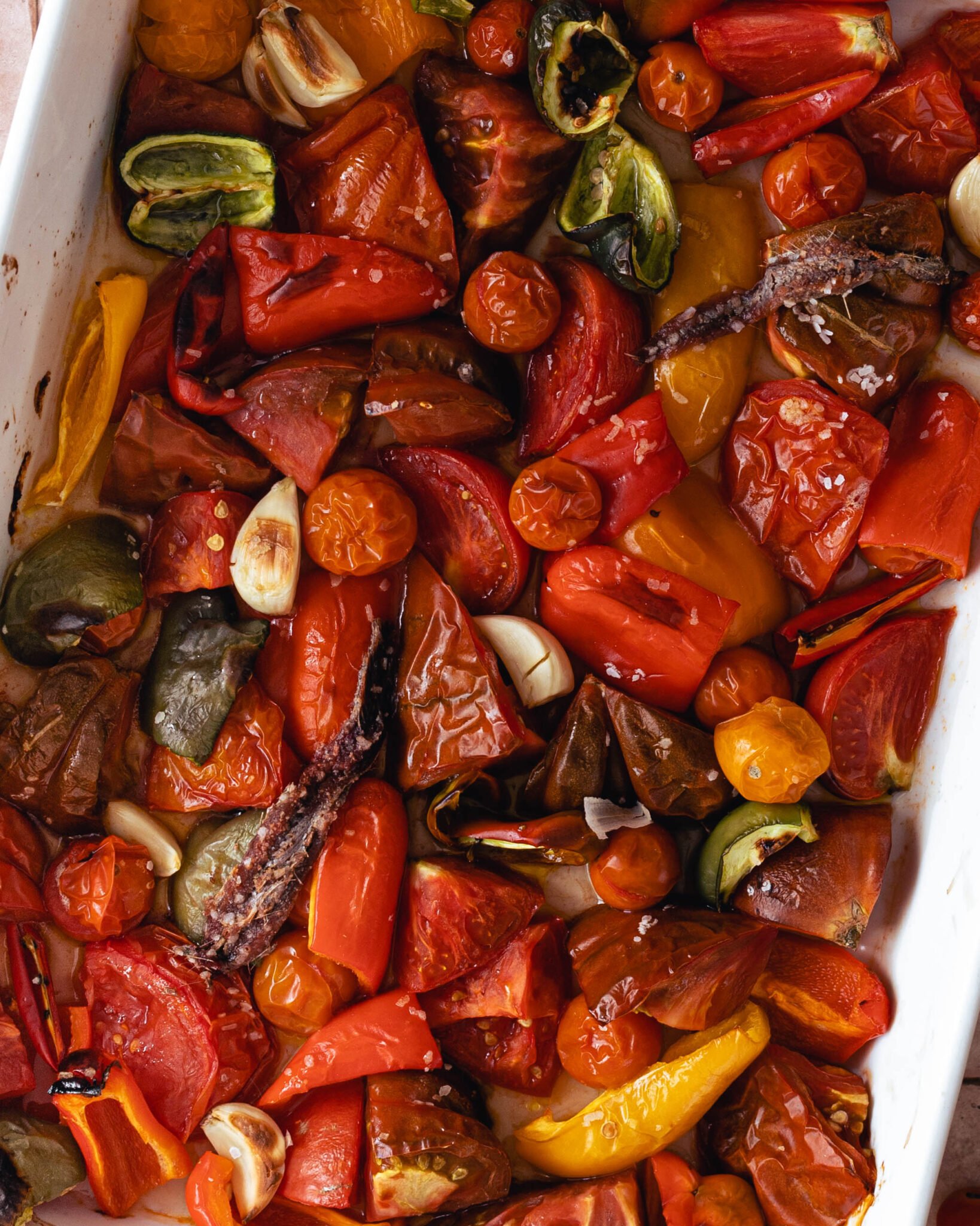 Roasted Tomato and Red Pepper Sauce - Make It Dough