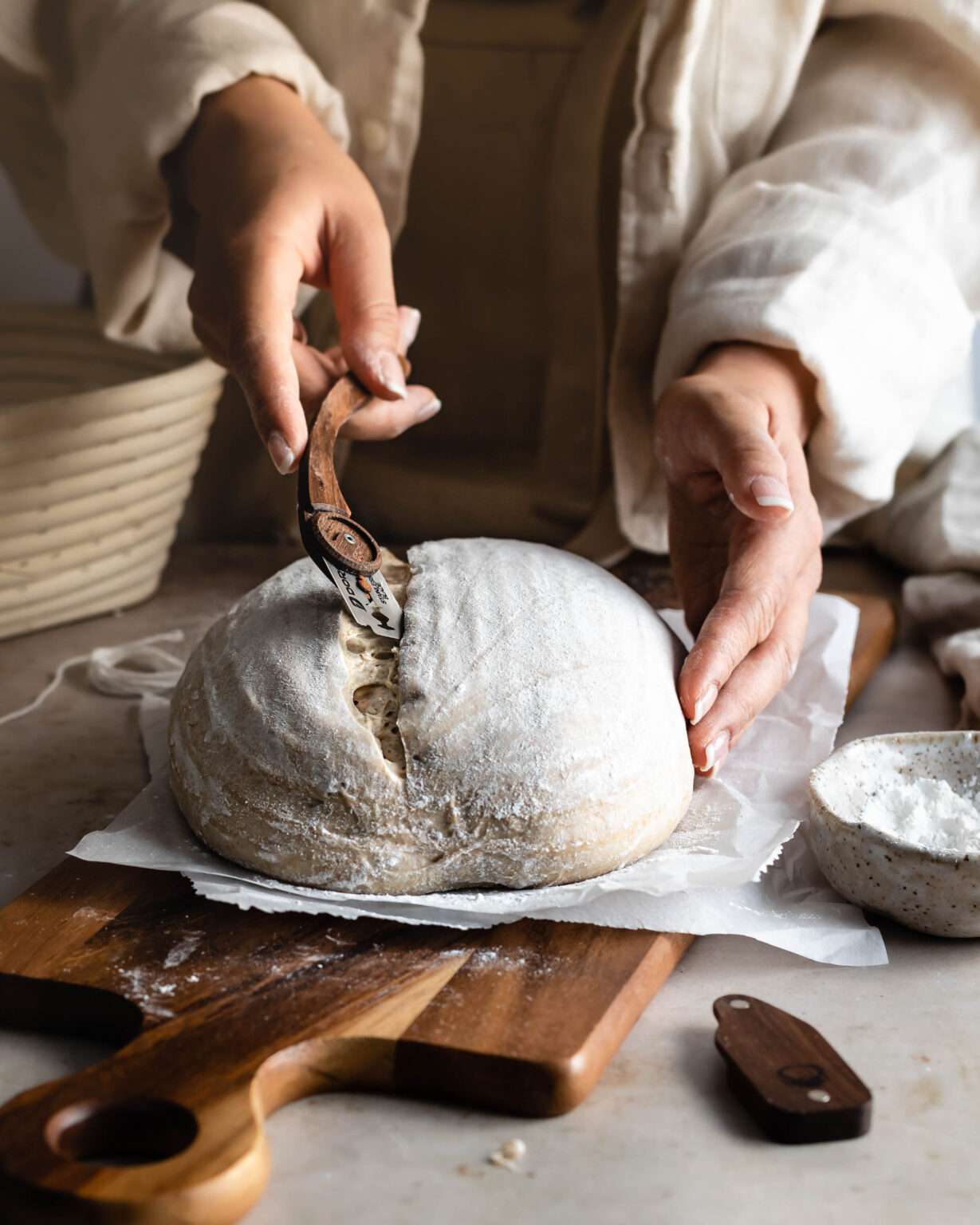How to Score Sourdough Bread (Tips and Scoring Patterns) - Make It Dough
